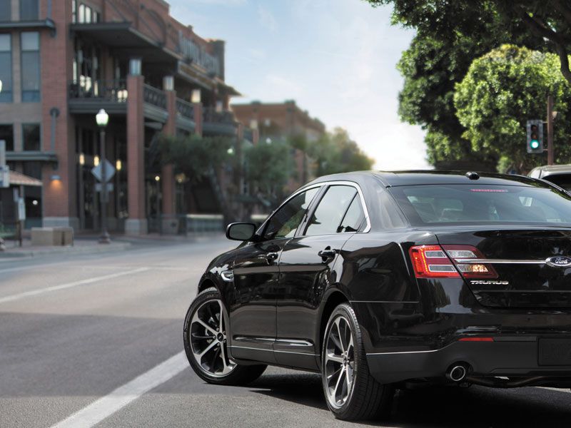 2016 Ford Taurus Road Test and Review | Autoweb