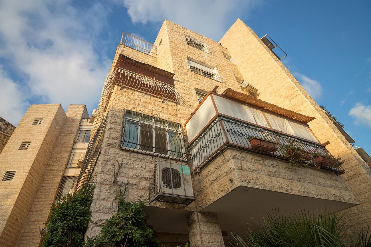 Jacob’s Sukkah | Torah Portions | FFOZ