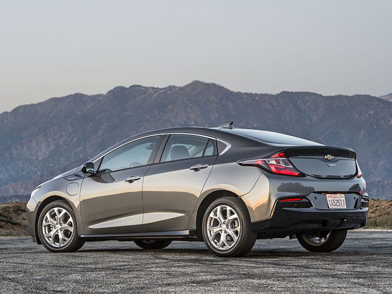 10 Cars that Get Better than 40 MPG | Autoweb