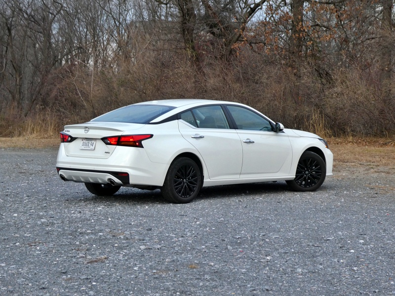 2025 Nissan Altima Road Test and Review | Autoweb