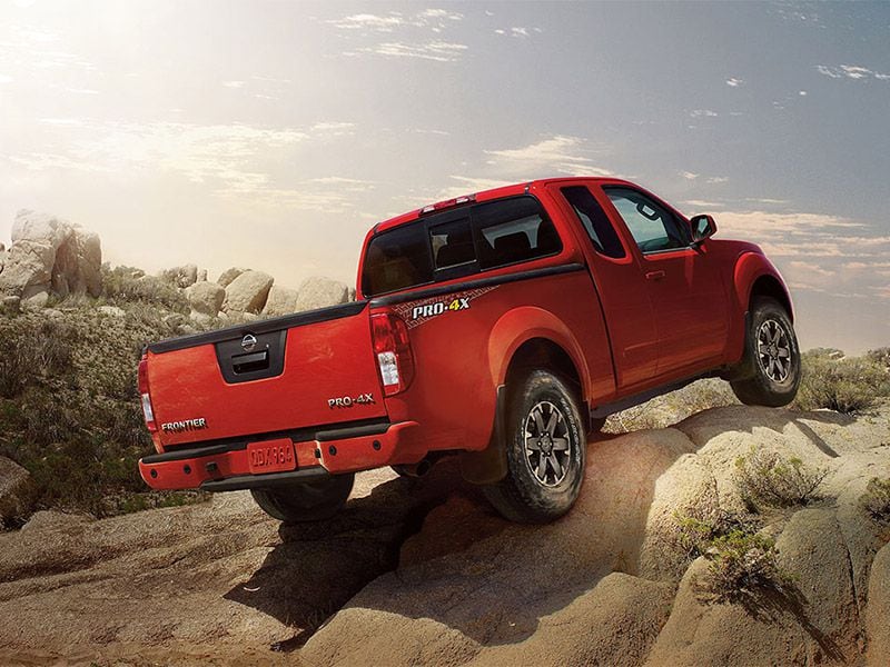 2017 Nissan Frontier Road Test and Review | Autoweb