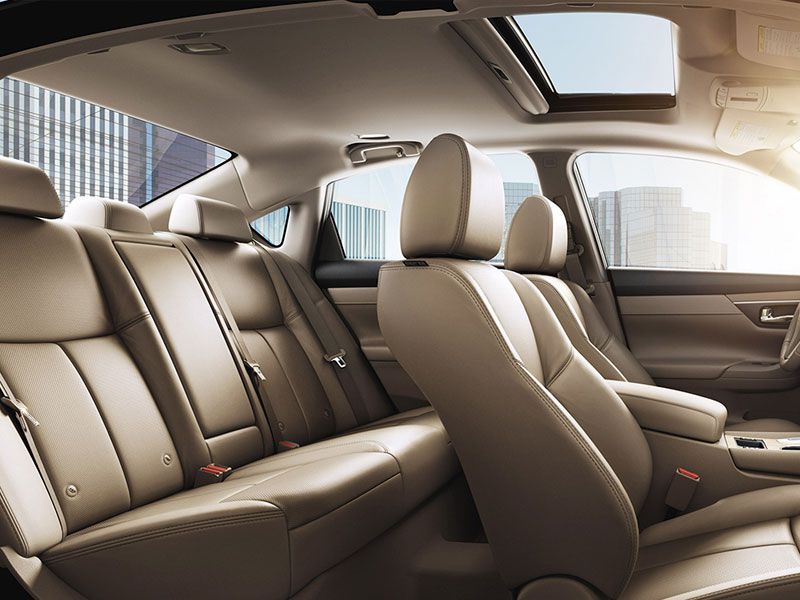 10 Easiest Cars to Get In and Out of | Autoweb