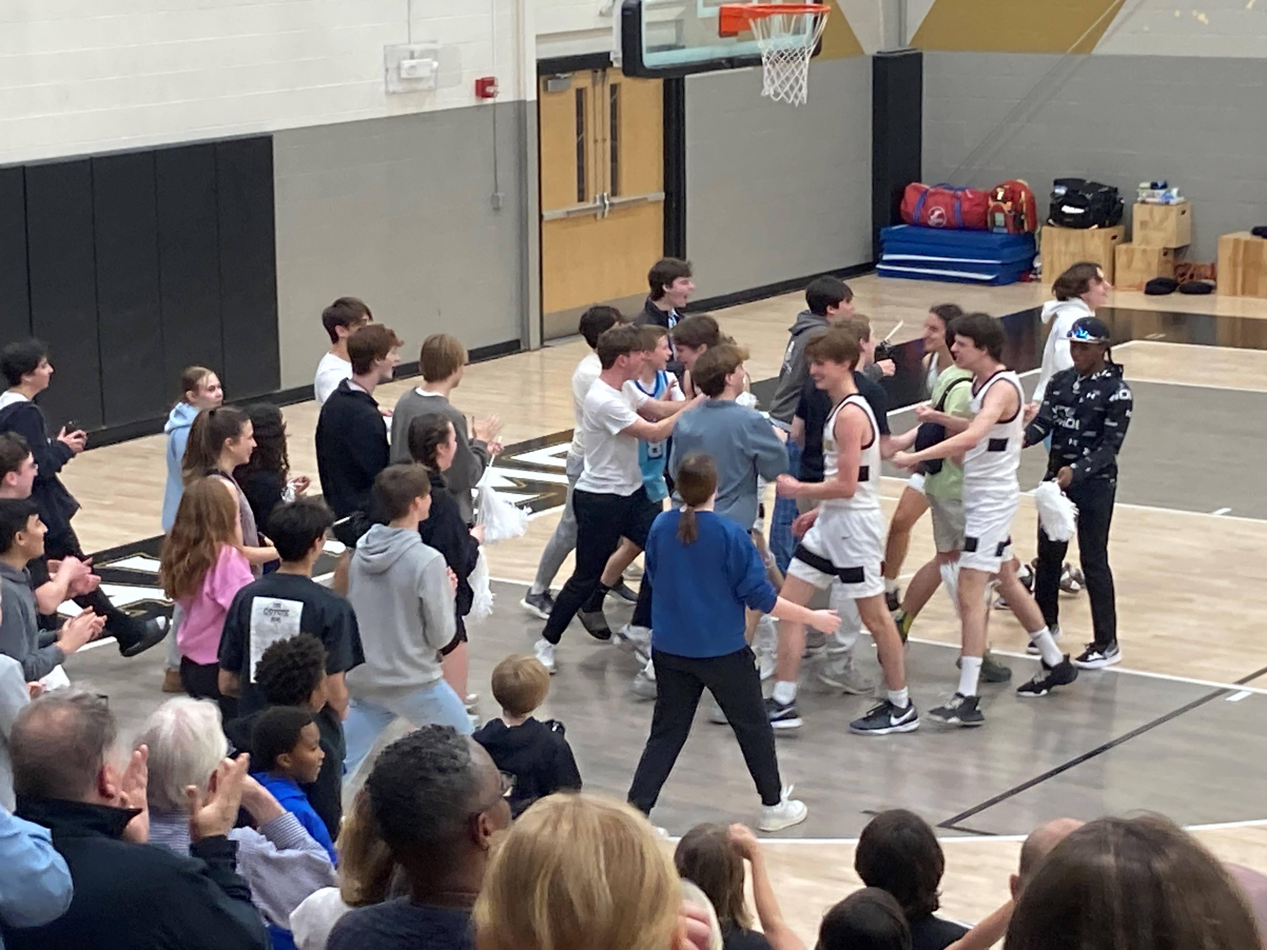 ALTAMONT KNIGHTS AREA BASKETBALL TOURNAMENT CHAMPS! - The Acta Diurna ...