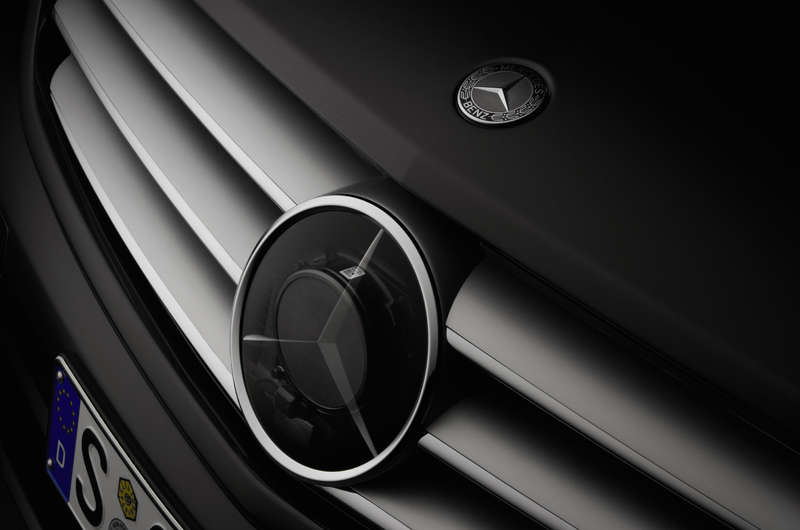 What Is Mercedes DISTRONIC PLUS? | Autoweb