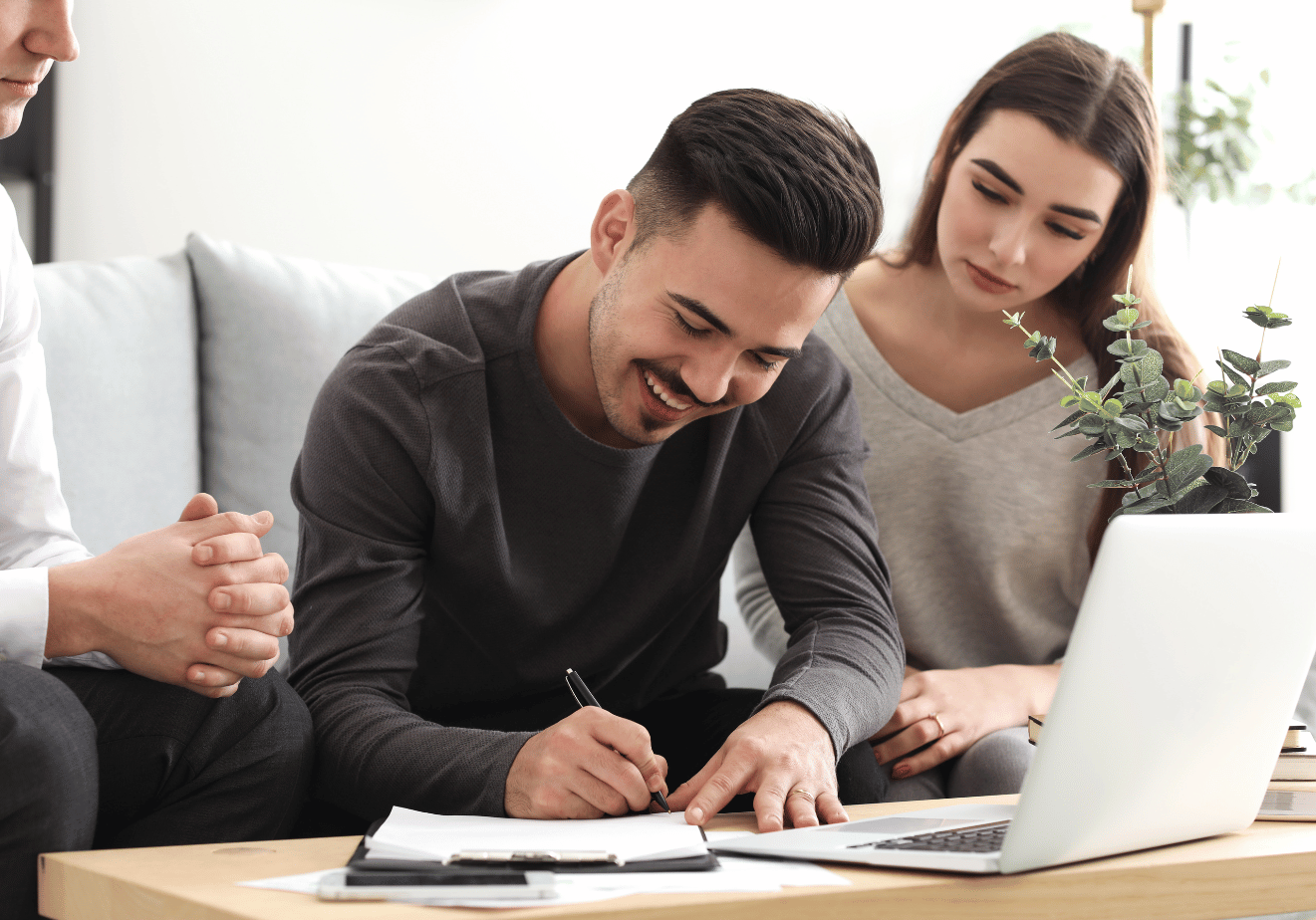 Understanding employment contracts: what you need to know | Jora