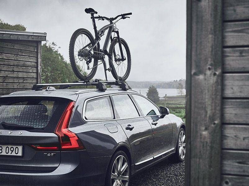 2019 Volvo V90 Road Test and Review | Autoweb