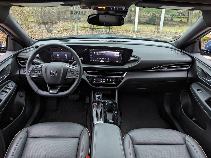 2024 Buick Envista vs. 2024 Honda HR-V | Autoweb