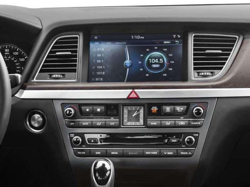 2017 Genesis G80 Road Test and Review | Autobytel