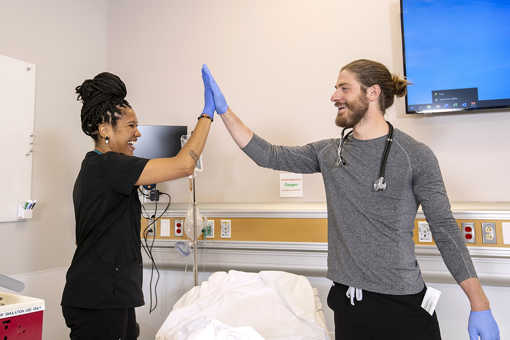 Acute Care Travel Nurse Jobs in MD | Trusted Health