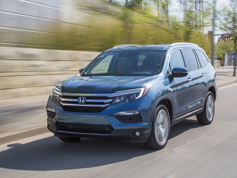 10 Best Crossovers with a Panoramic Sunroof | Autoweb
