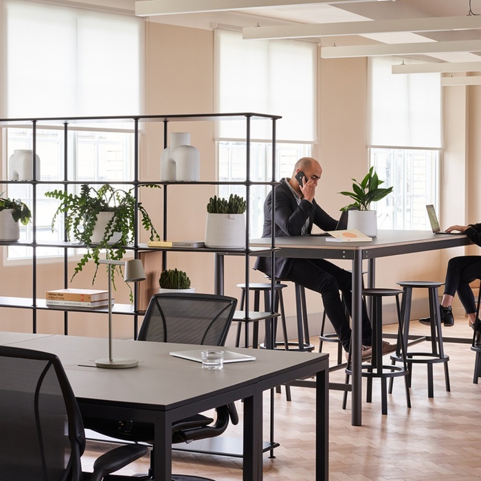 Compare the Top London Offices Near Mainline Stations | Rubberdesk (UK)