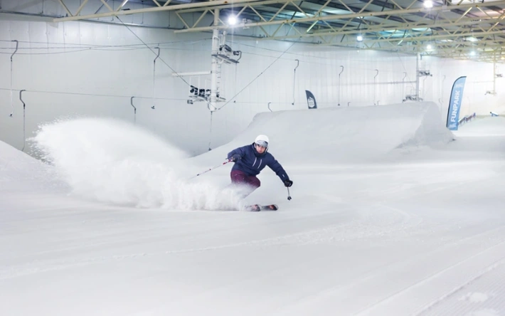 SnowWorld Skipas met korting - 2 uur, 4 uur of hele dag - Leukstetickets.nl