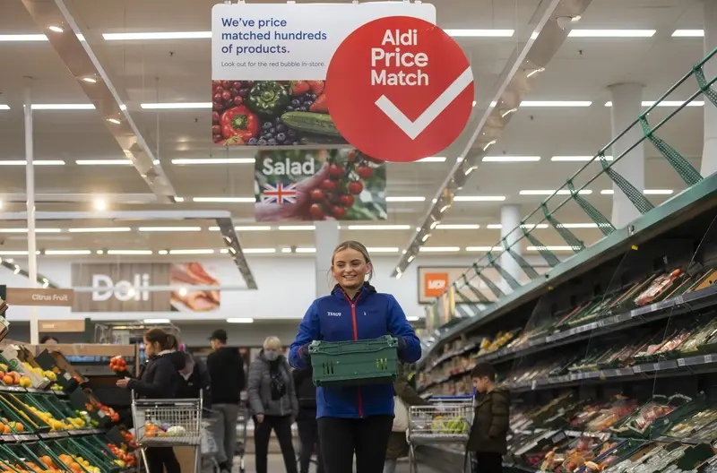 Tesco shares gain on record profit and fresh £1 billion buyback, 10 Apr ...