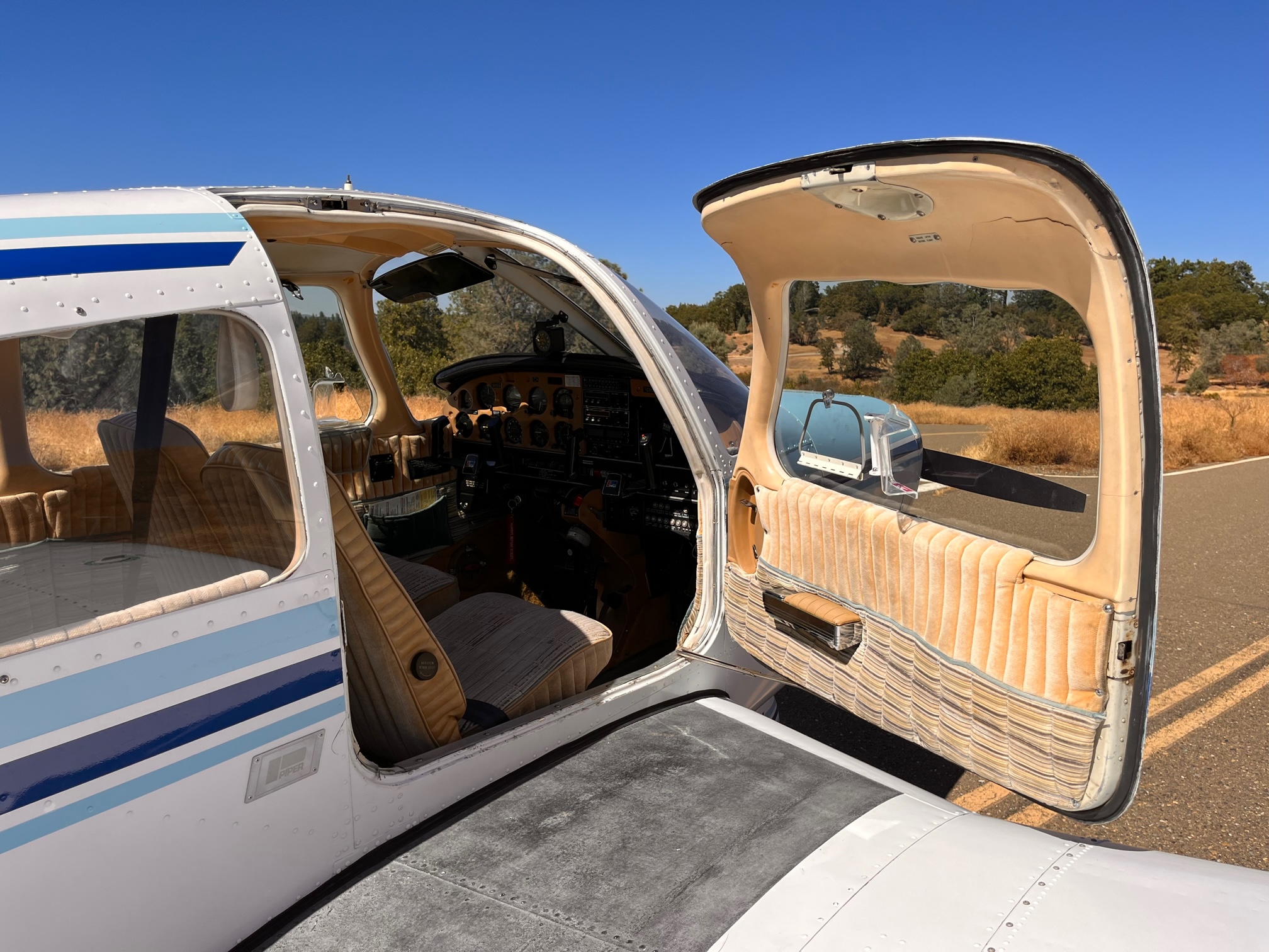1976 Piper PA-28-151 Warrior - SOLD - N9720K
