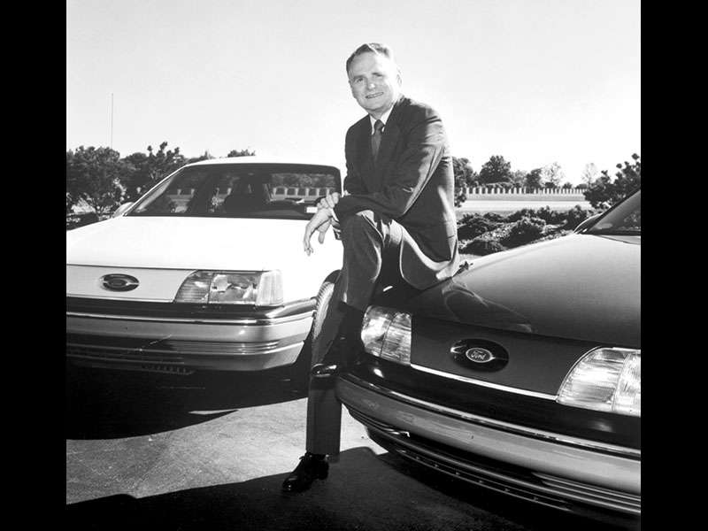 History of the Ford Taurus in Photos | Autoweb