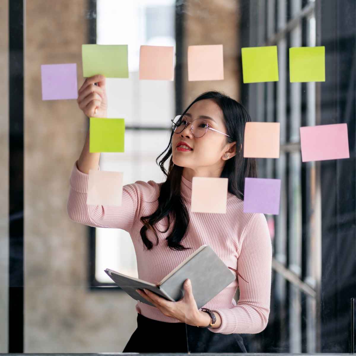 Mengenal Afirmasi Positif, Contoh dan Tips Penerapan di Tempat Kerja ...