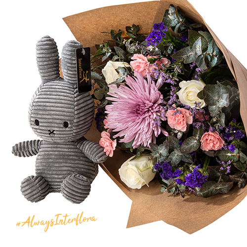 Easter Flower Arrangements & Table Decor Ideas | Interflora Australia
