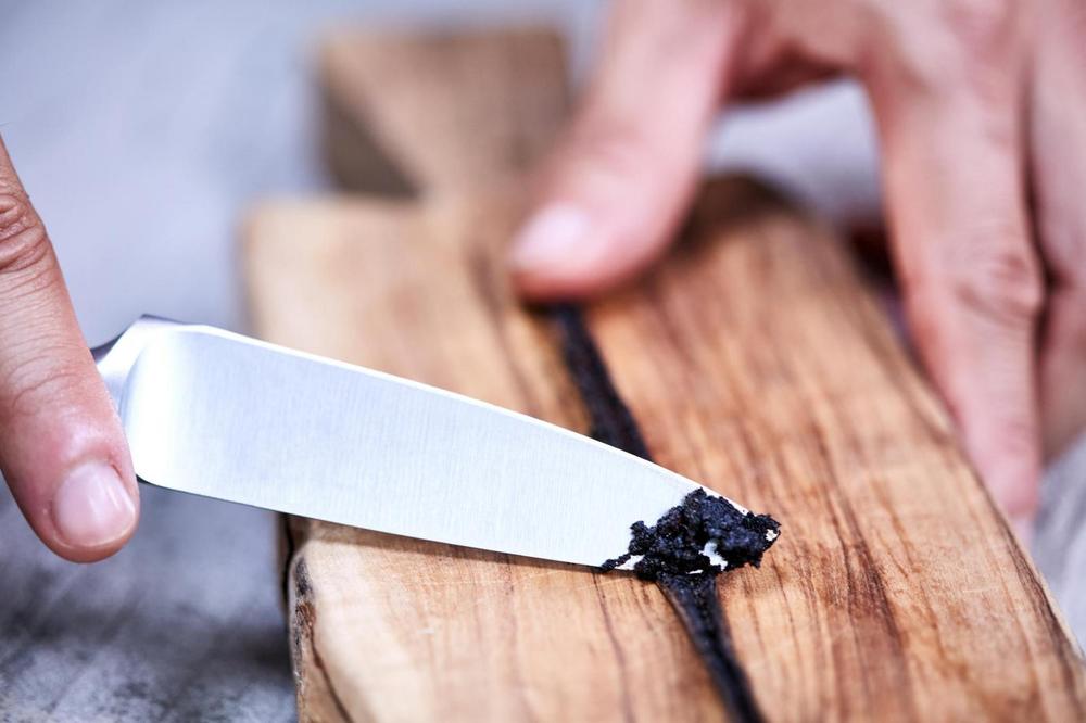 Vanilleschoten kaufen, aufbewahren und auskratzen
