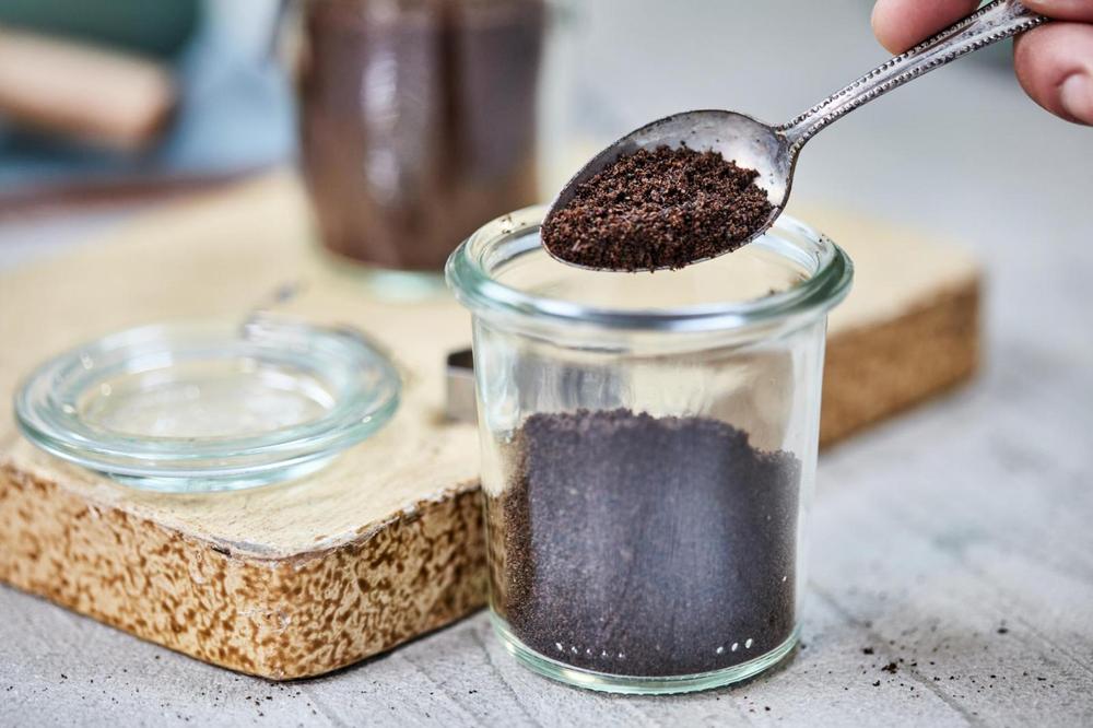 Vanillepulver, das wortwörtlich Feinste aus der Vanillepflanze