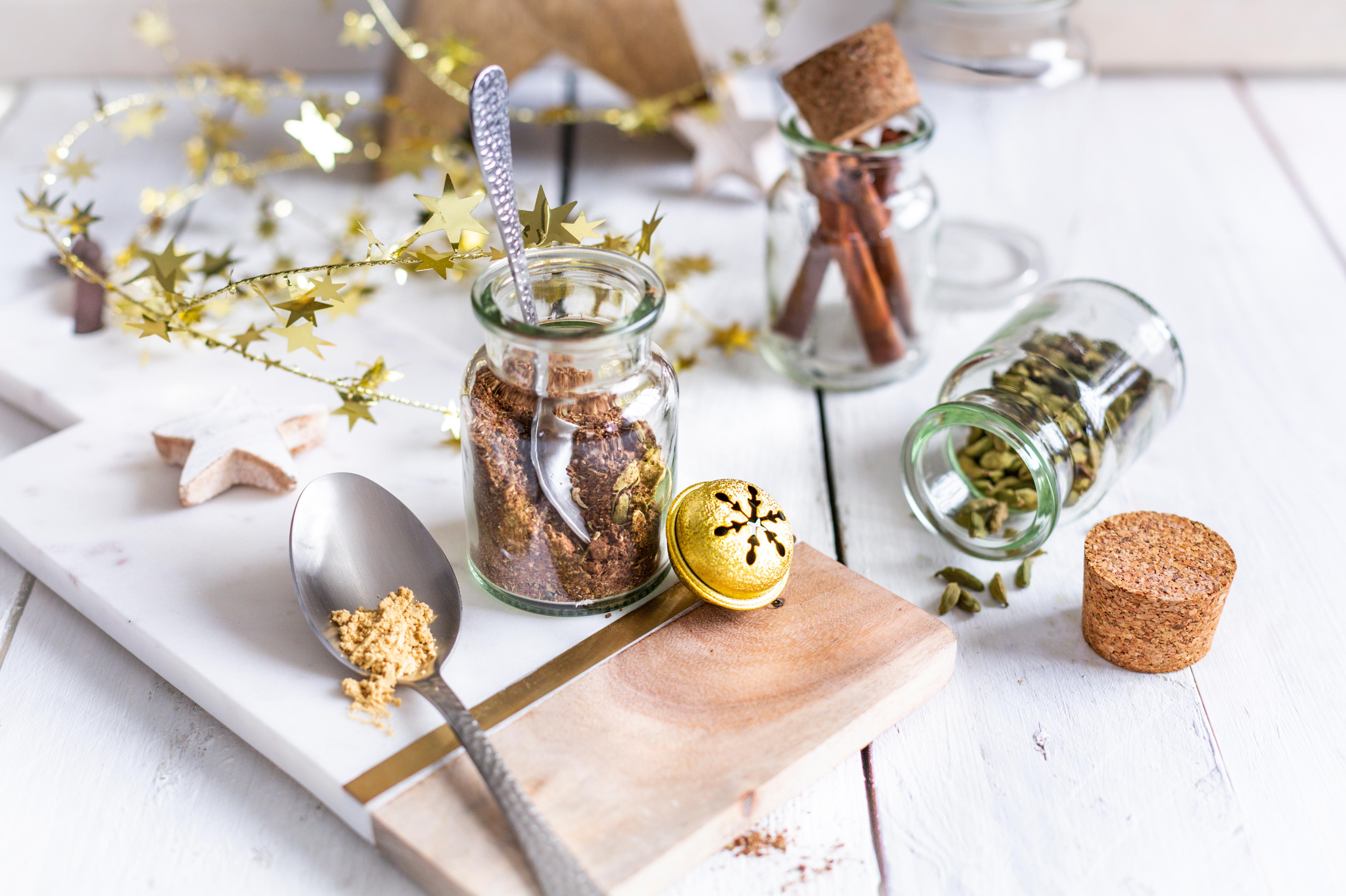 Christmas Spice Guide | Dr. Oetker