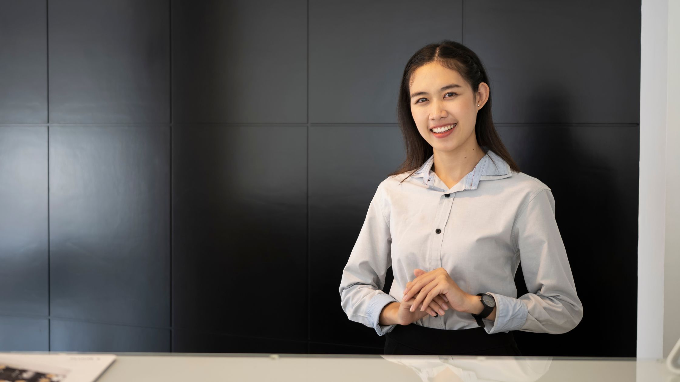 How to become a Receptionist or Concierge: Job Description, Key Skills ...