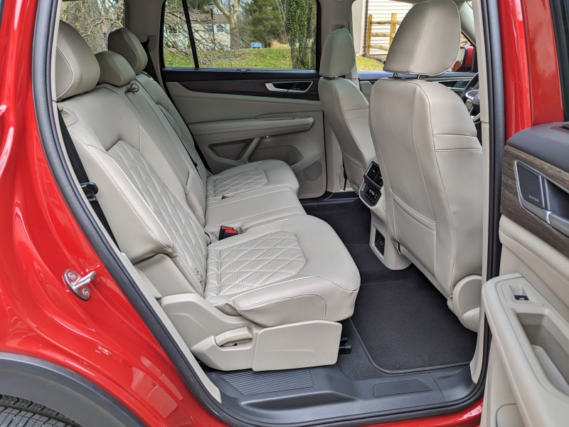 2024 Volkswagen Atlas Road Test and Review | Autoweb