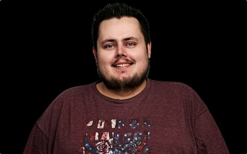 Book Phillip Devantier | standup | pris