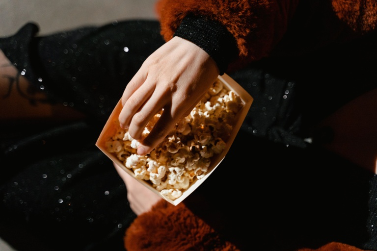 7 Award-Winning Movies About Death and Grief