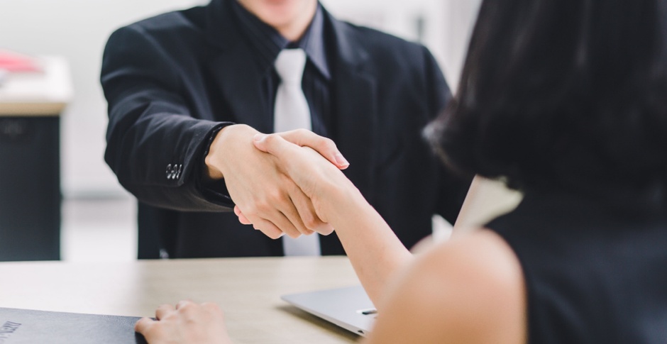 How To Spot First Impression Bias and Raise Your Hiring Success Rate ...