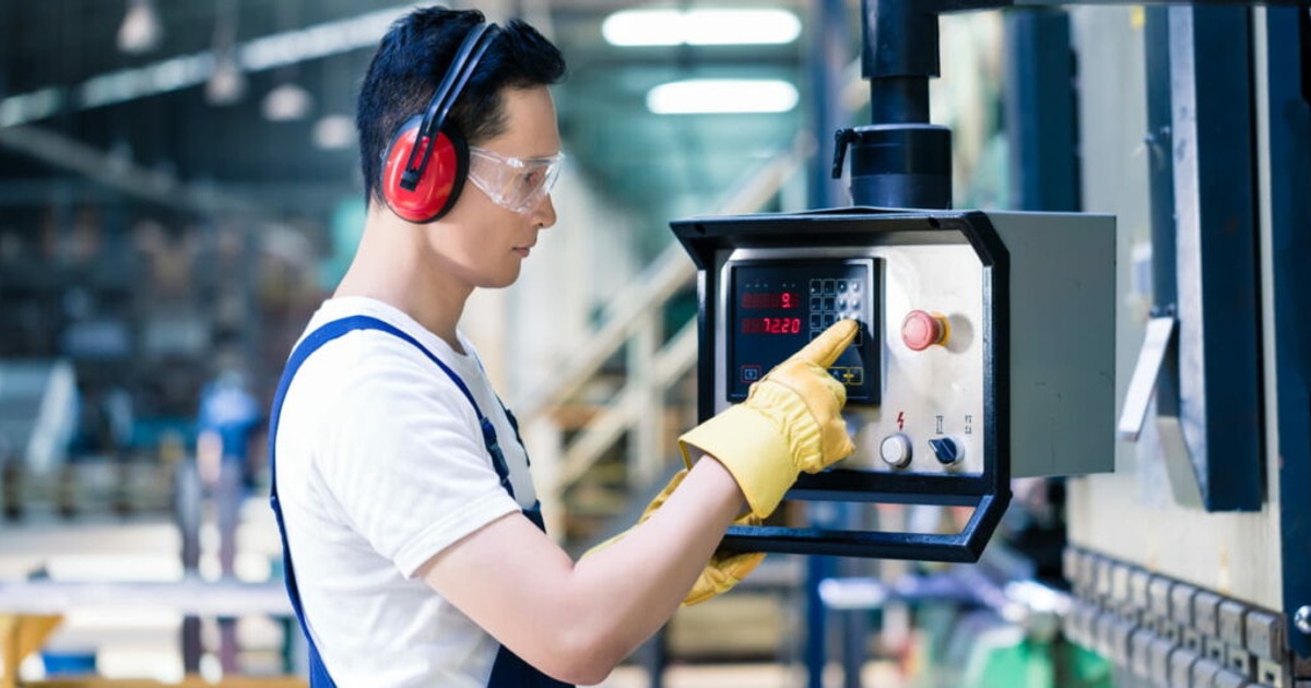 Manufacturing Production Technician Career Path - Jobstreet Singapore