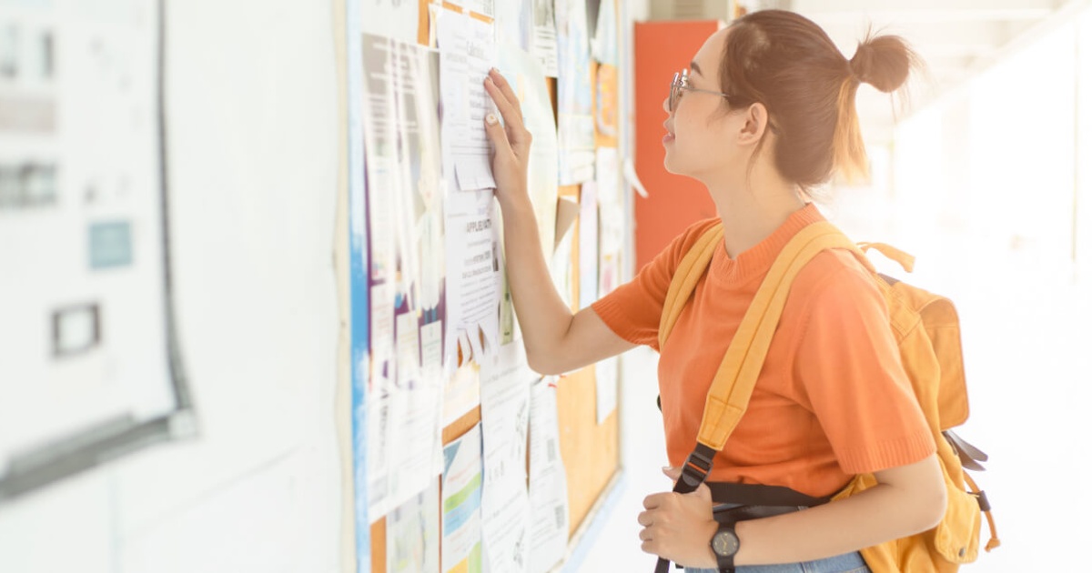 History and Evolution of Advertising Job Openings | SEEK Employer