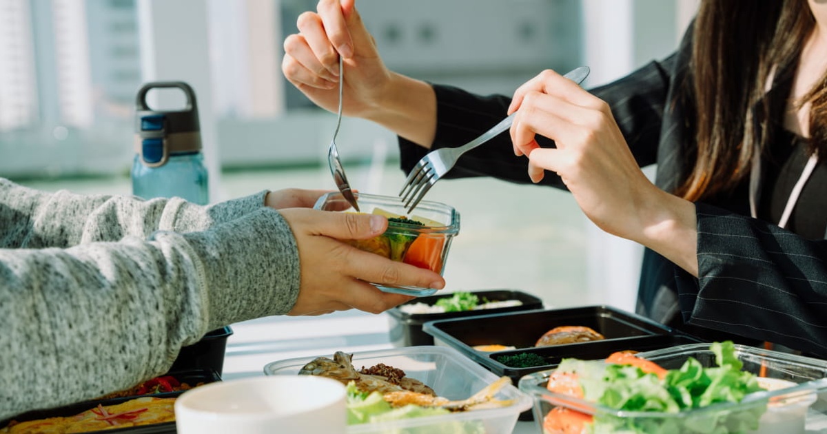 How To Reduce Stress At Work During Lunch - Jobstreet Philippines