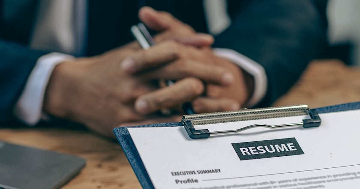 What are resume references? (And how to list them) - Jobstreet Malaysia