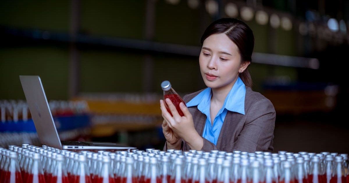 Contoh CV Staf Operasional Gudang (GRATIS Template) - Jobstreet Indonesia