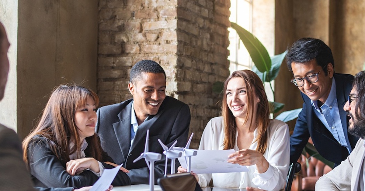 What are stakeholders? (And how to manage them effectively) - Jobstreet ...