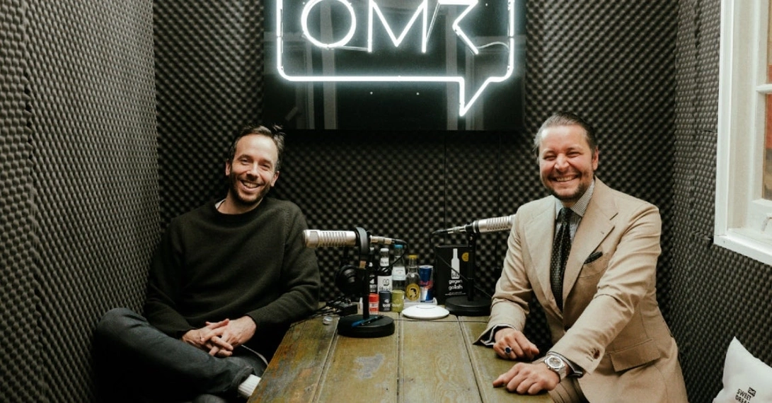 Bei diesem Youtube-Star kaufen Promis wie Elyas M'Barek ihre Luxusuhren ...