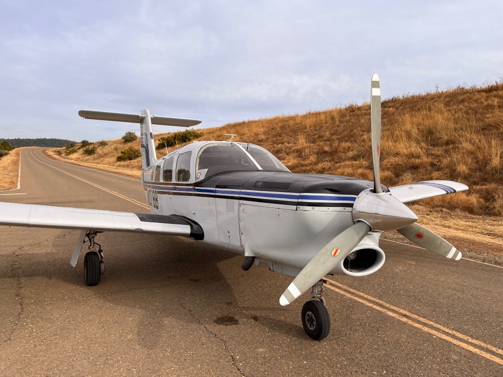 1979 Piper Turbo T-Tail Lance PA32RT-300T - SOLD - N2078B