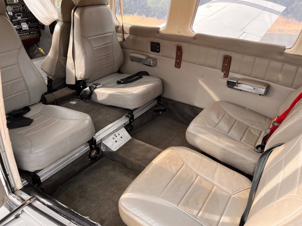 1979 Piper Turbo T-Tail Lance PA32RT-300T - SOLD - N2078B