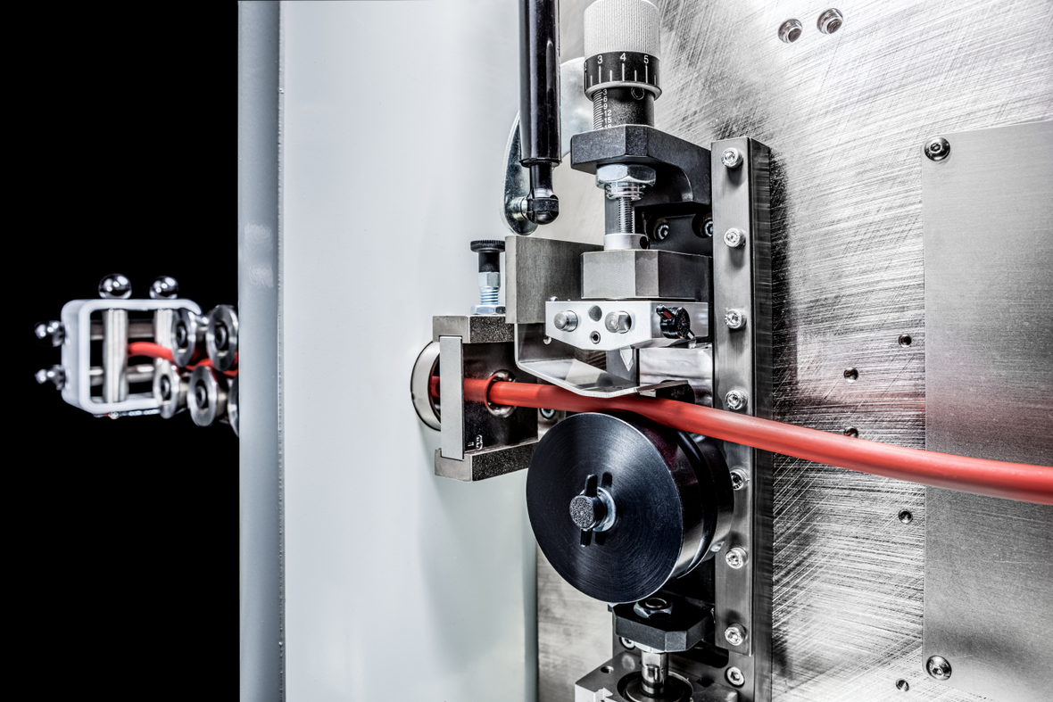 New Artos CS-370: Heavy gauge wire processing with unmatched power | Komax