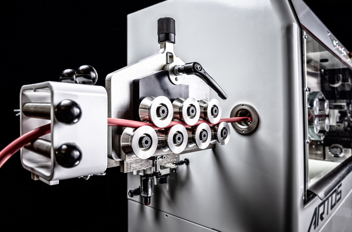 New Artos CS-370: Heavy gauge wire processing with unmatched power | Komax