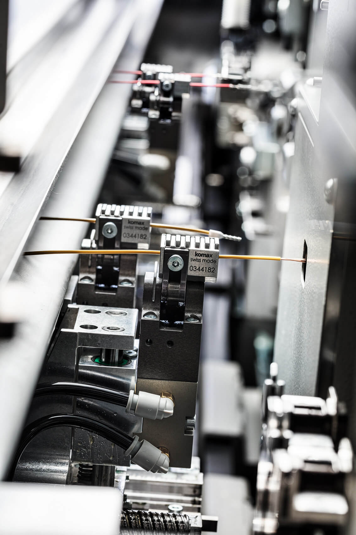 Automation with the Komax Zeta 640: Up to 70% time savings for SPIE ...