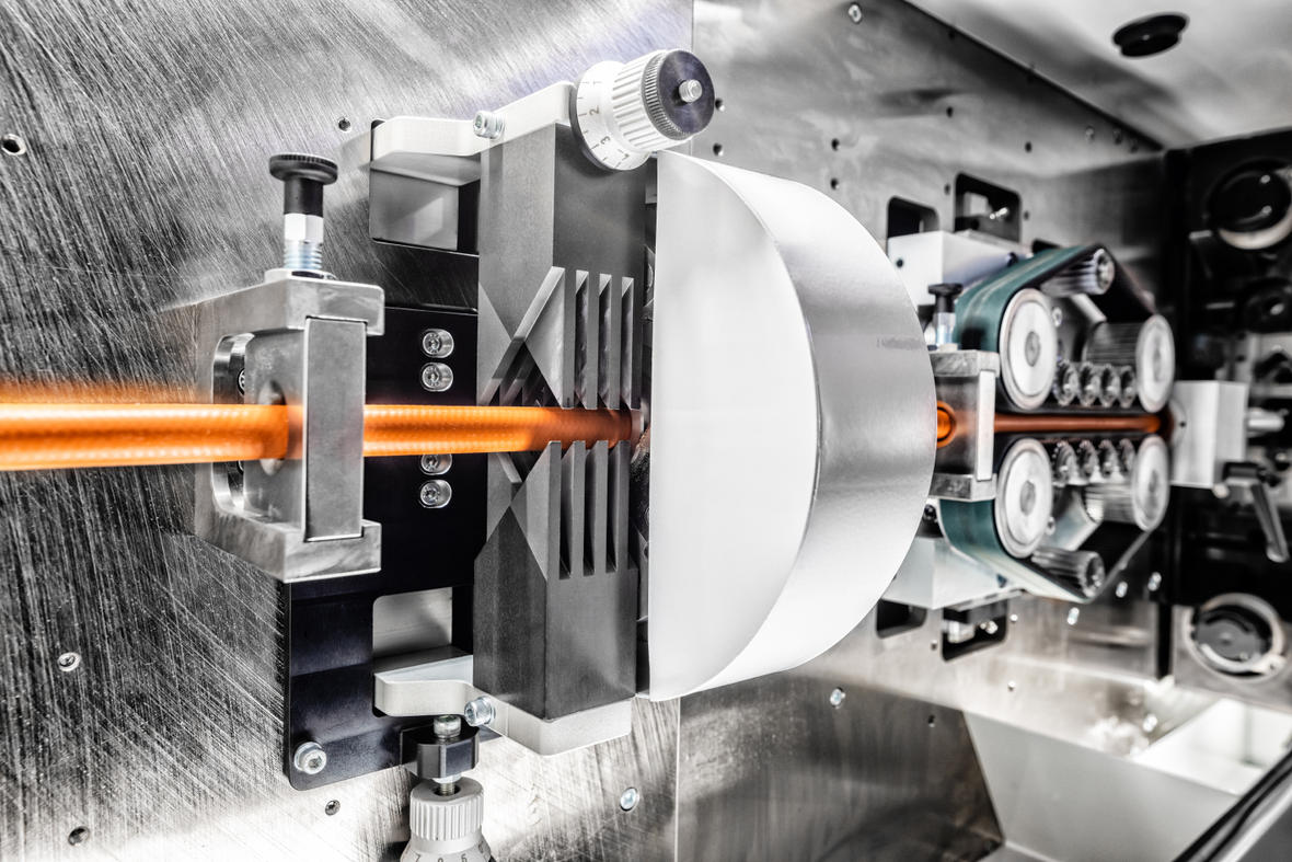 New Artos CS-370: Heavy gauge wire processing with unmatched power | Komax