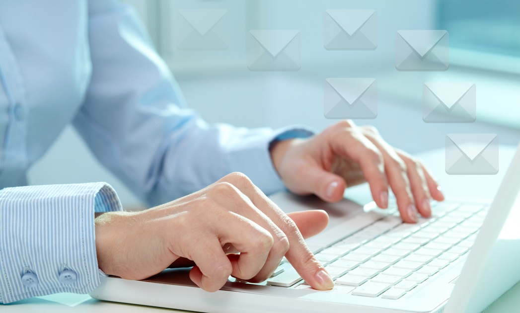 10 Invitation and Announcement Emails for Event Planners