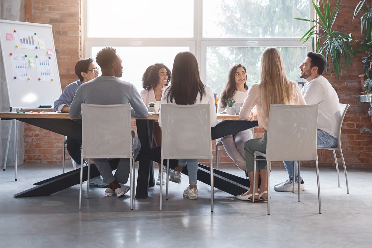 Briefing Adalah: Fungsi, Contoh, dan Cara Membuatnya - Jobstreet Indonesia