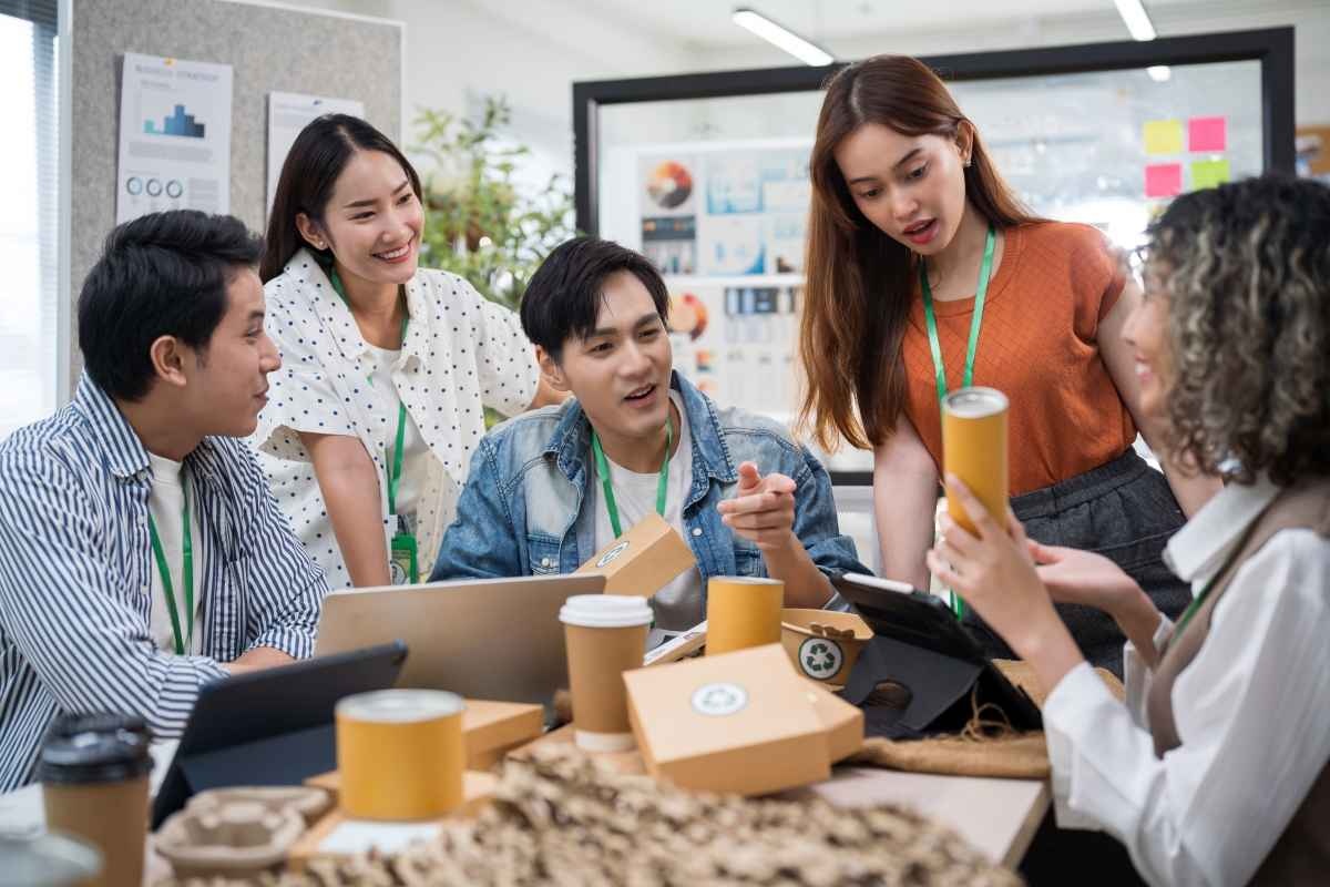 10+ Contoh Profesi di Industri Kreatif dan Kisaran Gajinya - Jobstreet ...