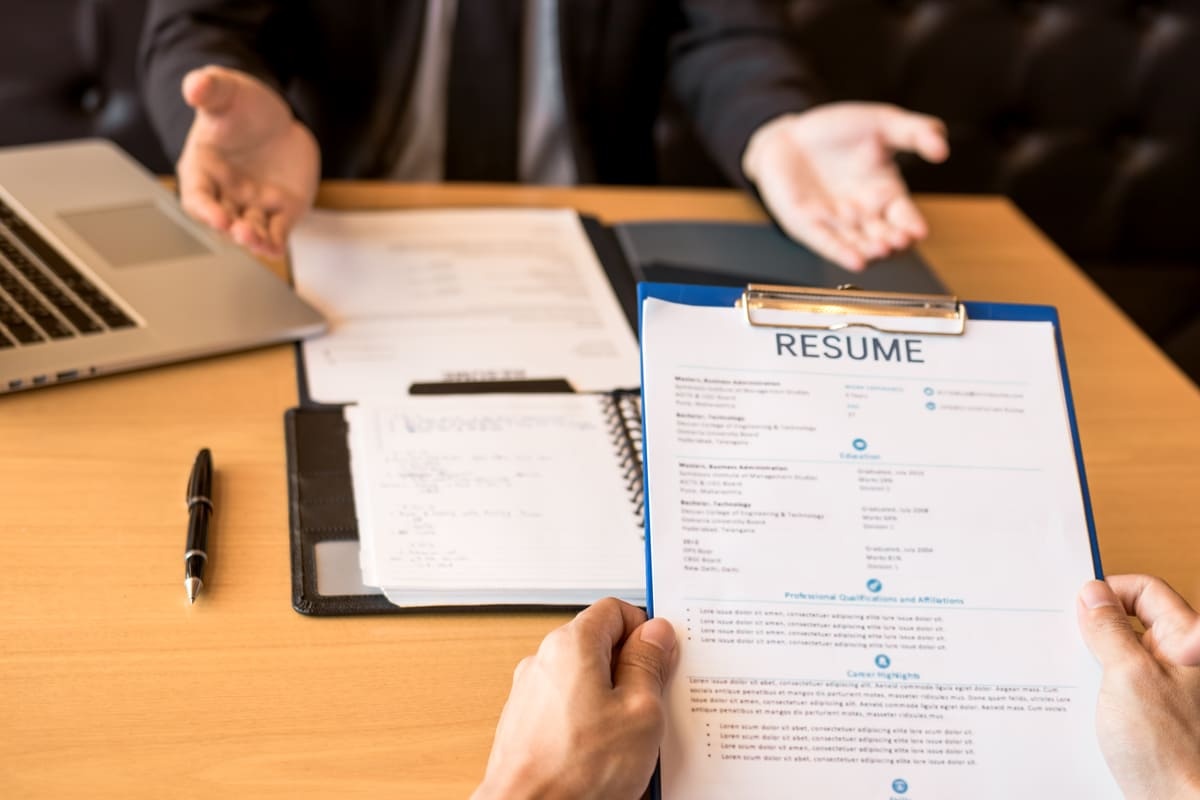 Summary CV: Contoh, Isi dan Cara Membuatnya - Jobstreet Indonesia