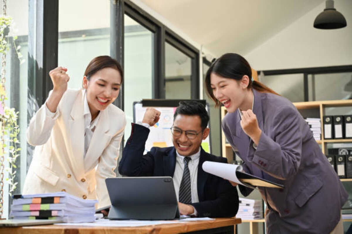 SPG Adalah Sales Promotion Girl, Ini Tugas dan Gajinya - JobStreet ...