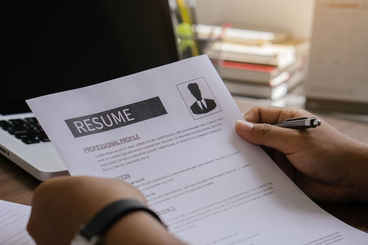 Summary CV: Contoh, Isi dan Cara Membuatnya - Jobstreet Indonesia