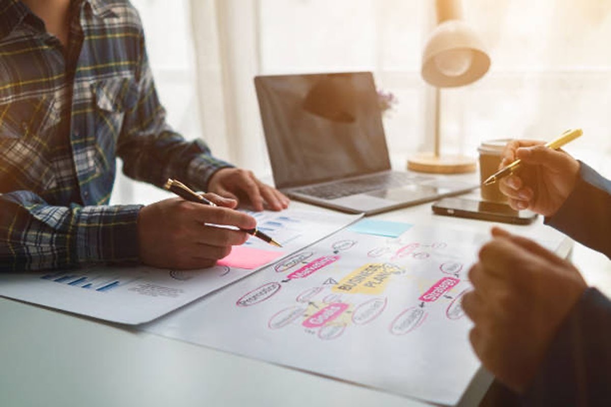 Apa Itu Trainer? Ini Tugas, Gaji, Jenis, dan Syaratnya - Jobstreet ...