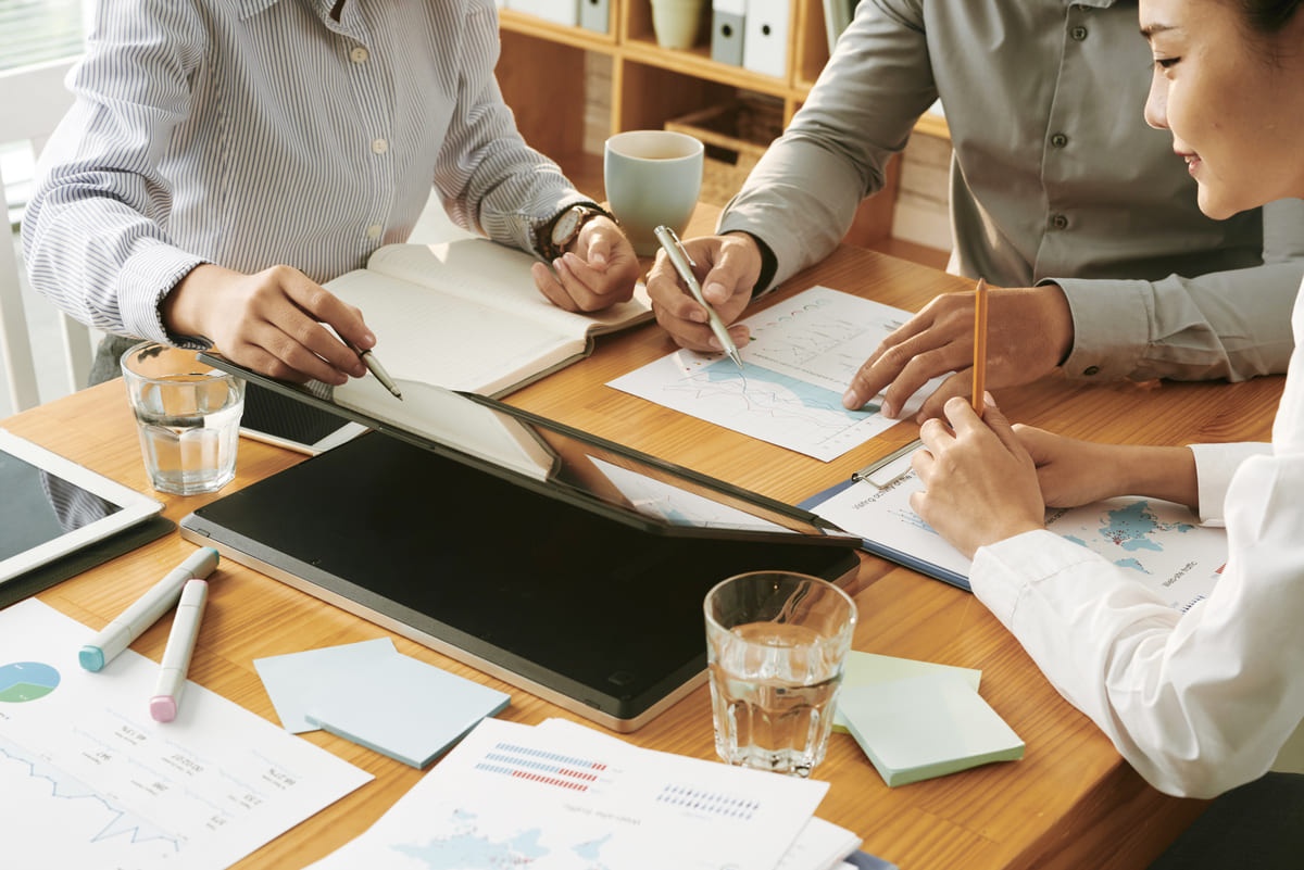 Briefing Adalah: Fungsi, Contoh, dan Cara Membuatnya - Jobstreet Indonesia